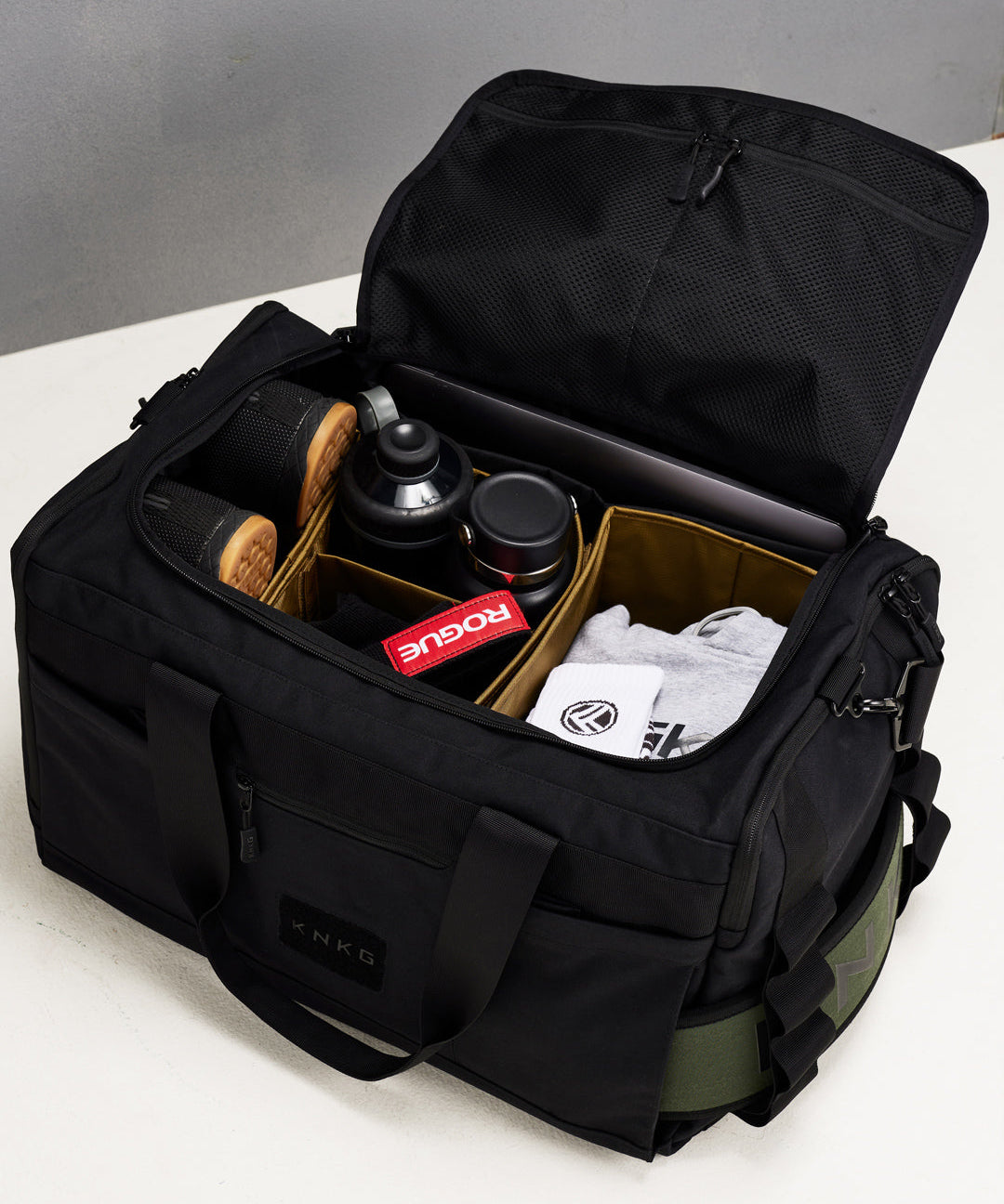 CORE Duffel - Large Gym Bag with Organization | KNKG